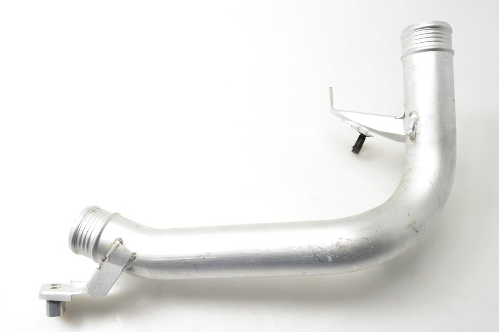 Used VOLVO XC90 Intercooler hose 31370288