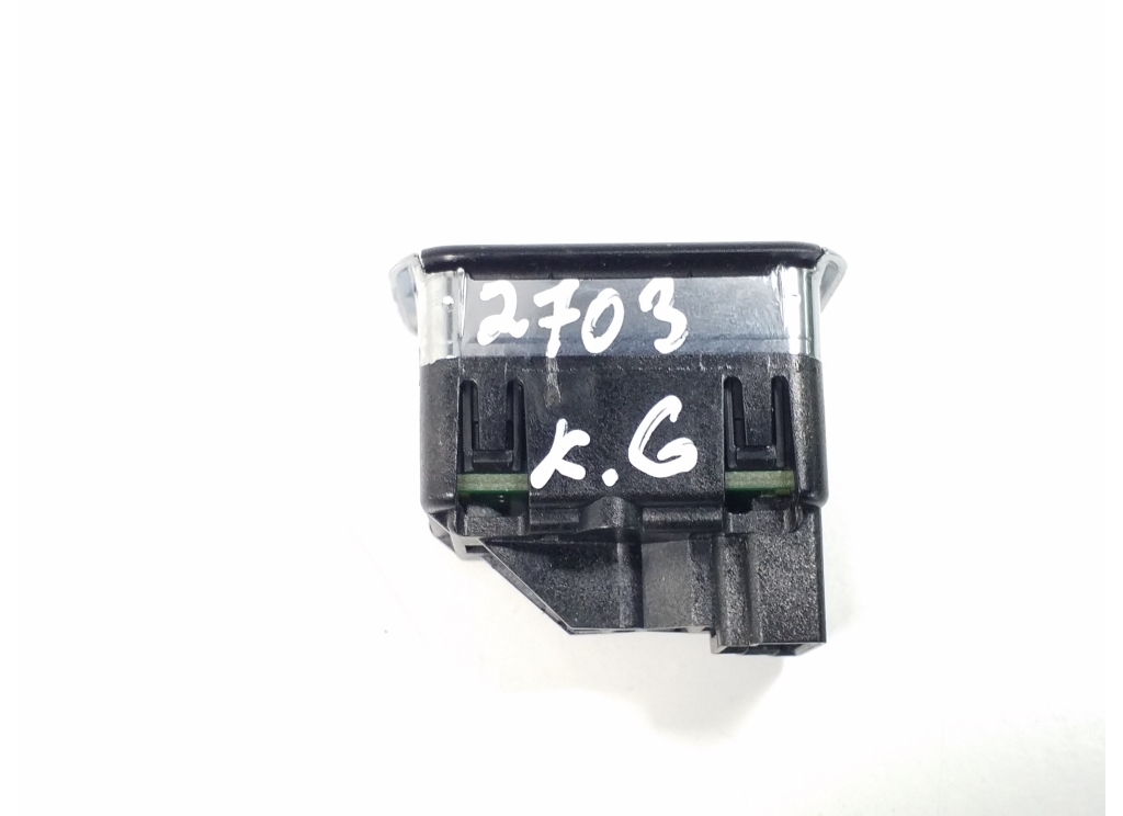 Used Mercedes Benz GLK-Class Rear side door glass switch A2049055502