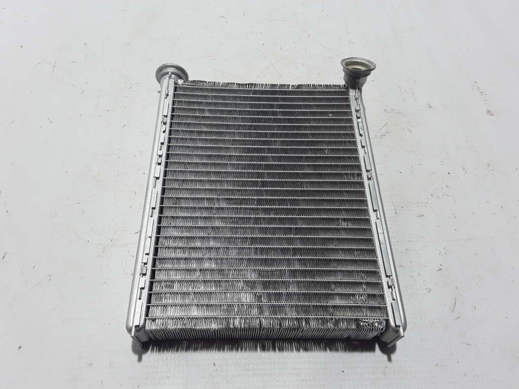 Used RENAULT Megane Interior shoulder radiator 271154677R
