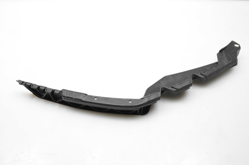 Used Skoda Octavia Front bumper bracket 1Z0807184A