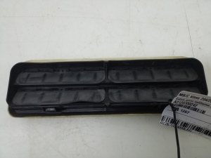 Used Mercedes Benz C-Class Rear wing ventilation grille A2128300242