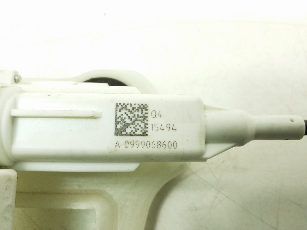 Naudotas Mercedes Benz C-Class Bagažinės dangčio elektrinis ...