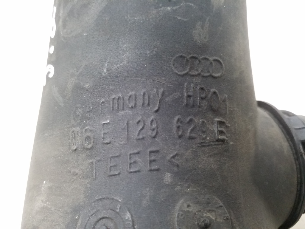 Used AUDI A6 Air intake hose 06E129629E