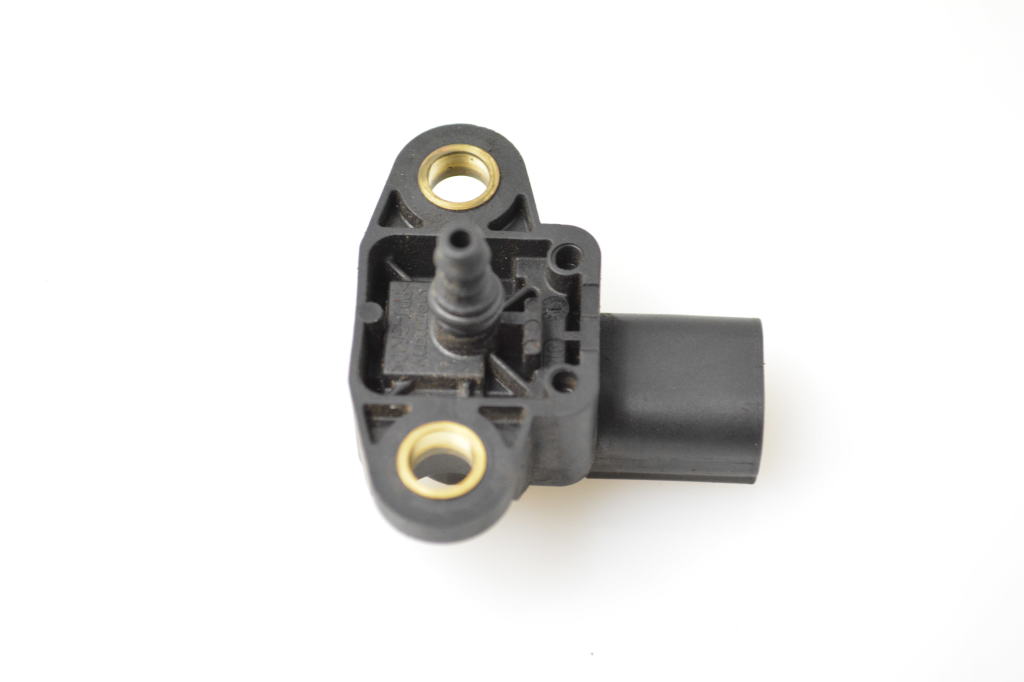 Used Mercedes Benz SLK-Class Air pressure sensor A0061539728