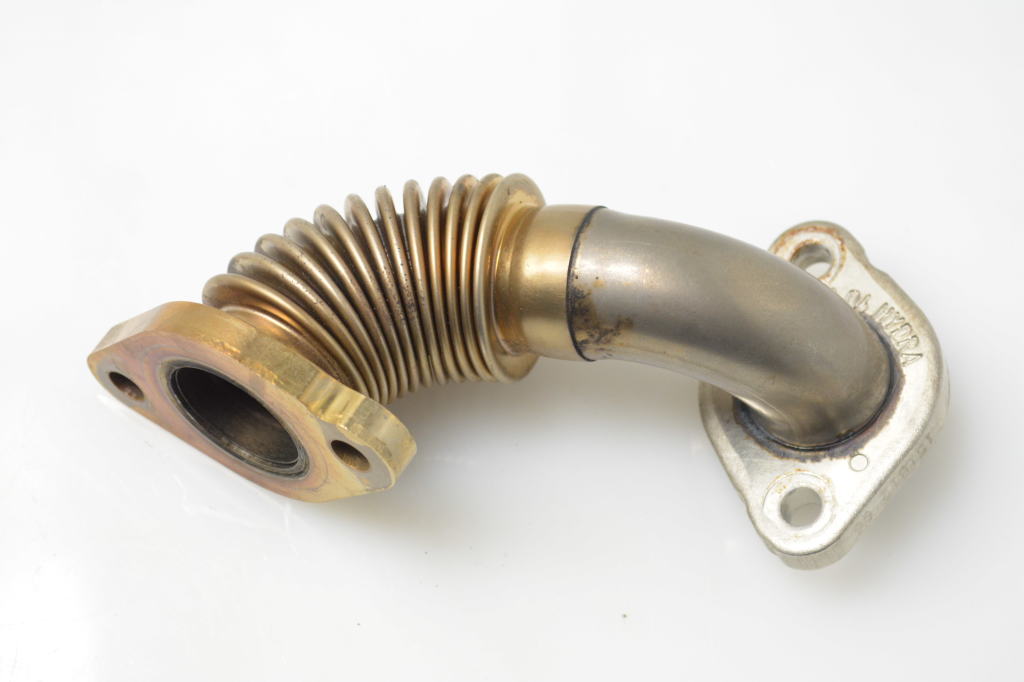 Used Mercedes Benz SLK-Class EGR valve pipe A6511411004