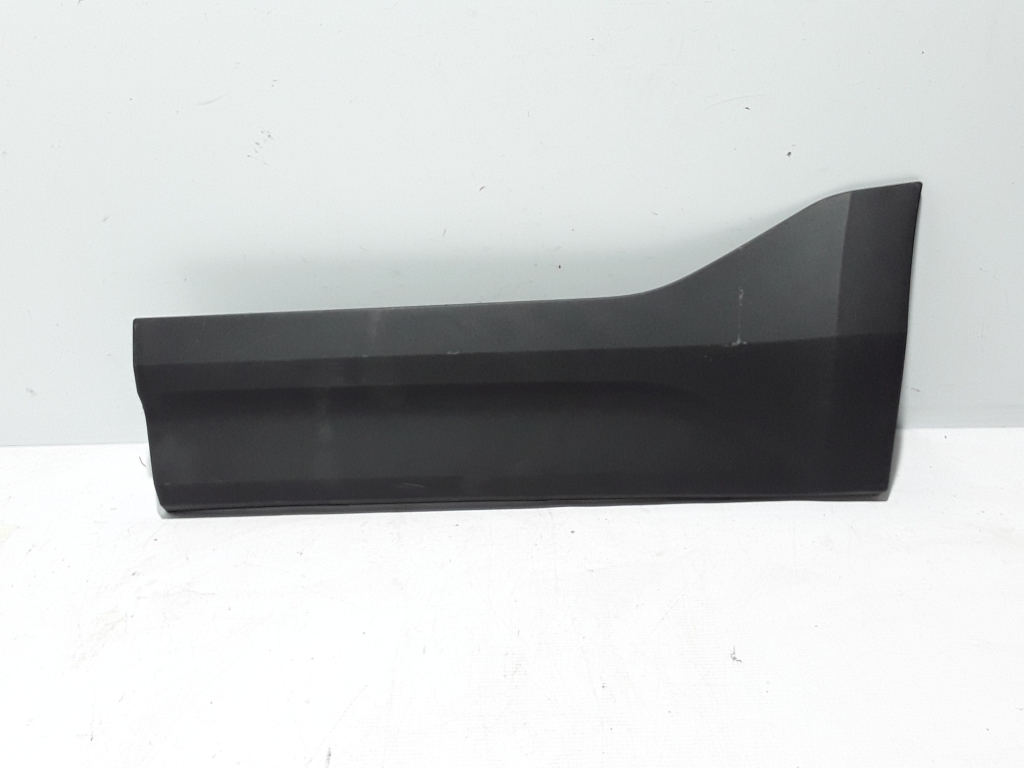 Used VOLVO XC40 Rear side door strip 31448318