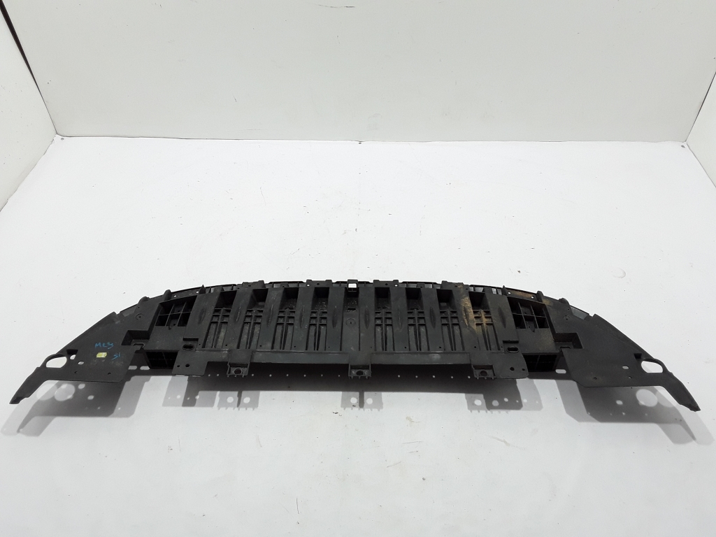 Used RENAULT Megane Front underbody protection 622350001R
