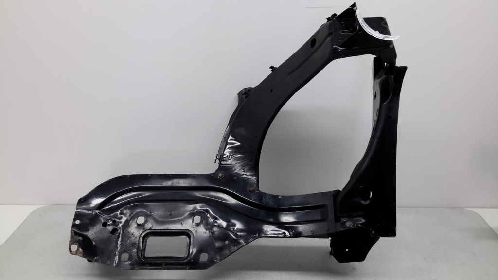 Used Mercedes Benz ML-Class Headlight frame (glasses) A1646200391