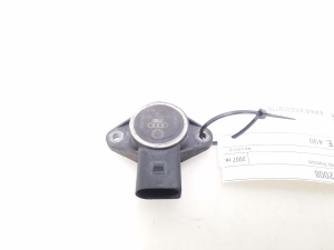 Used AUDI A6 High pressure fuel line sensor 03C907386B