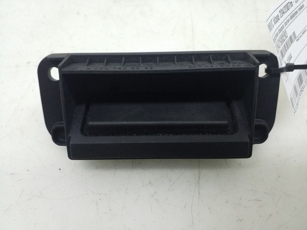 Used Mercedes Benz C-Class Outer boot handle A2047500293