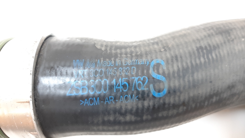 Used Volkswagen Passat Intercooler hose 3C0145832D
