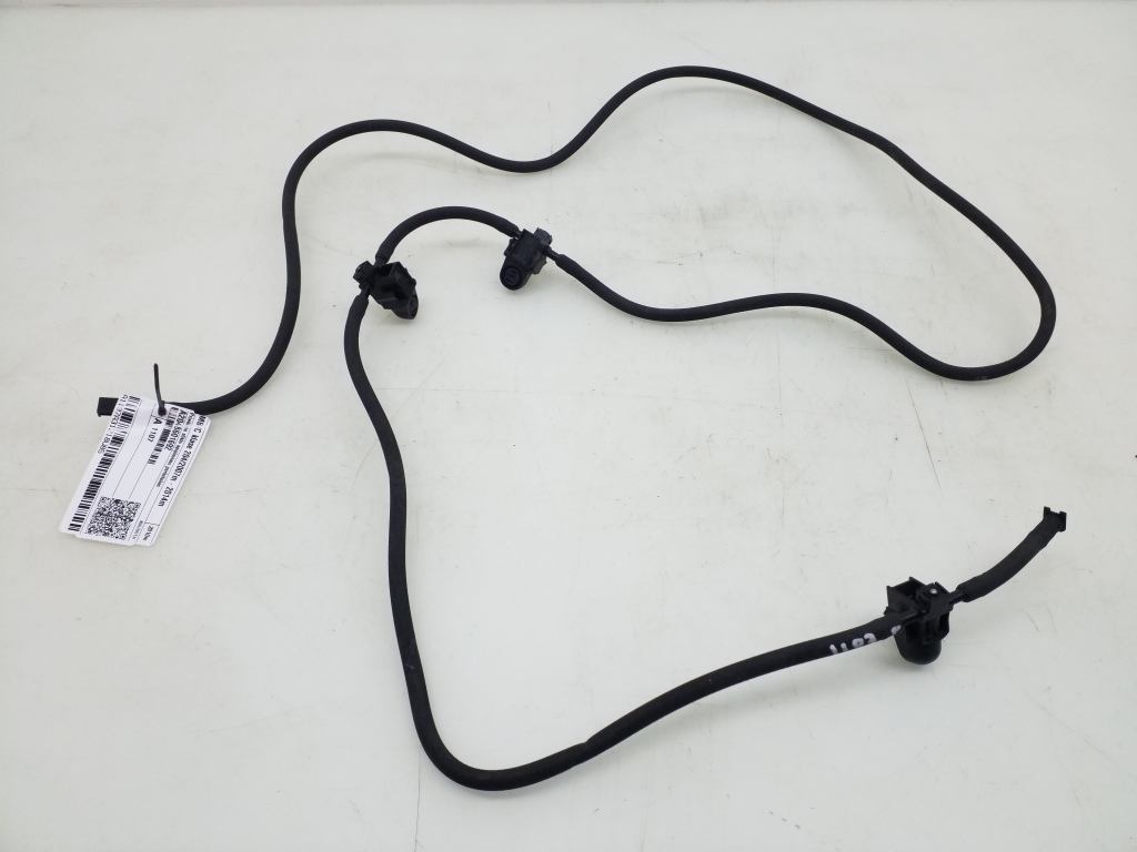 Used Mercedes Benz C-Class Windscreen washer nozzle A2048601692