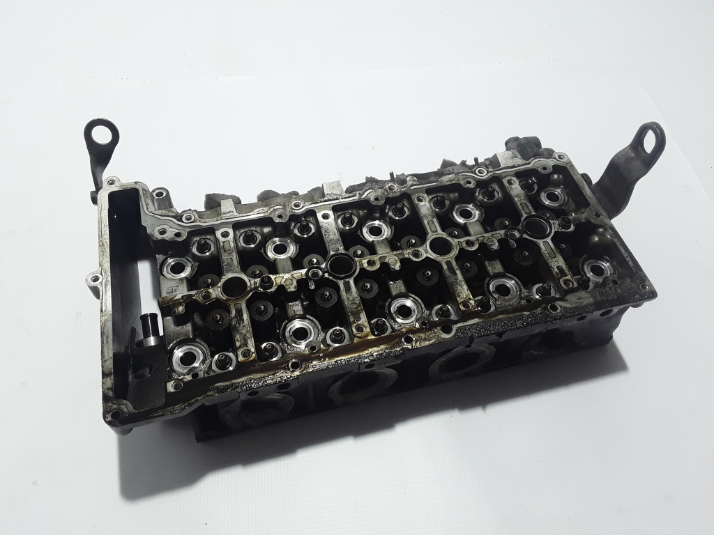 Used BMW 5 SERIES Engine head 11127810463