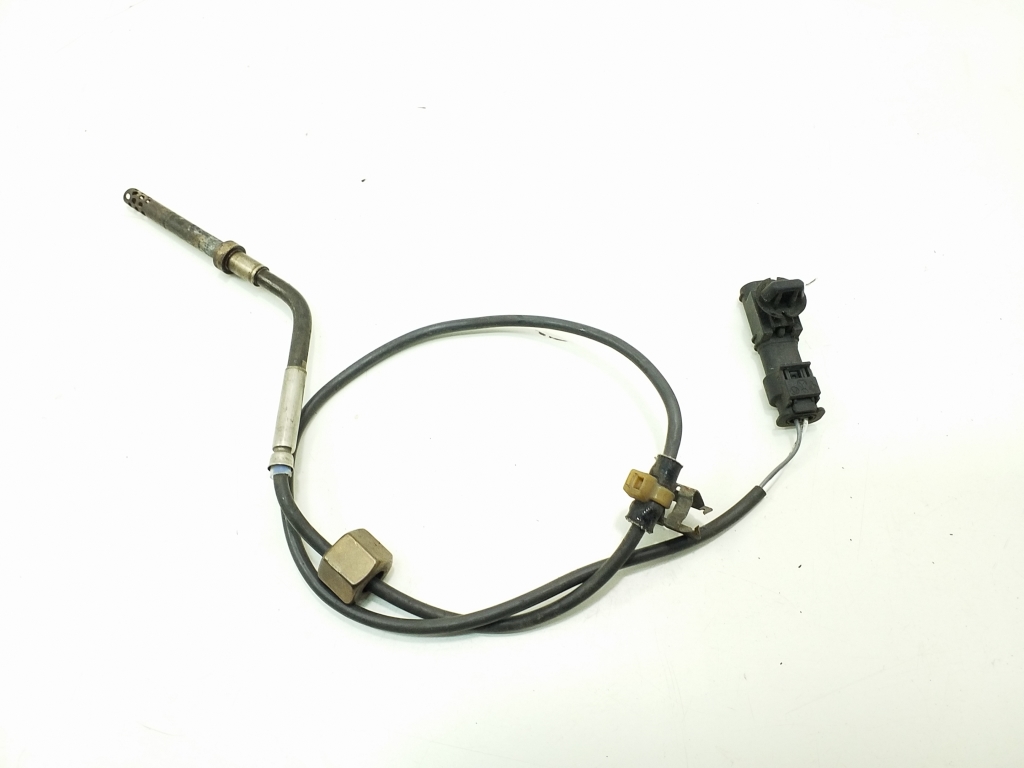 Used Mercedes Benz B-Class Muffler temperature sensor A0051539128