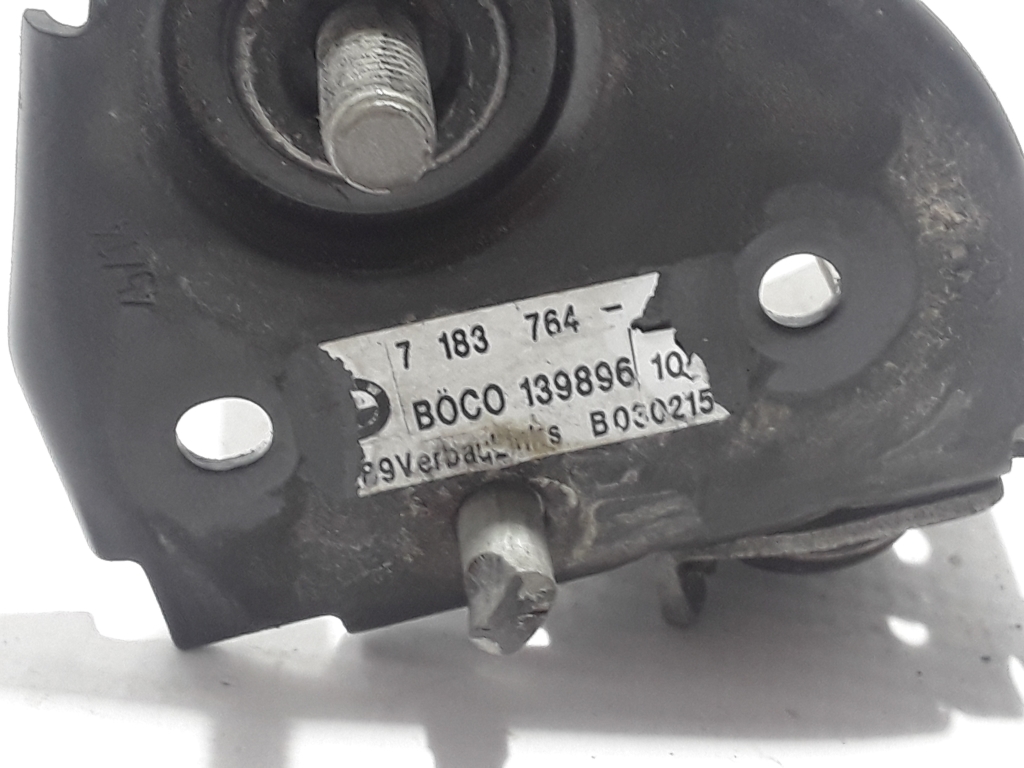Used BMW 5 SERIES Engine cover lock 7183764