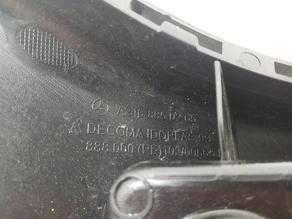 Used Mercedes Benz B-Class Rear bumper bracket A2468850265