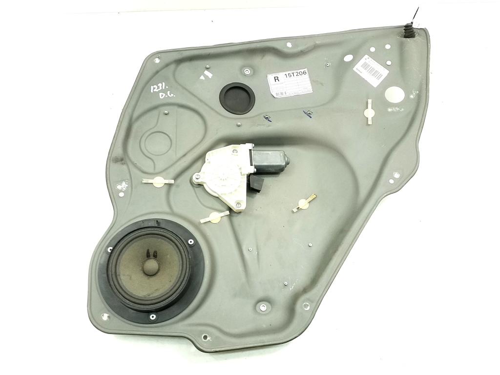 Naudotas Mercedes Benz B-Class Galinių šoninių durų stiklo pakėlikas ir ...