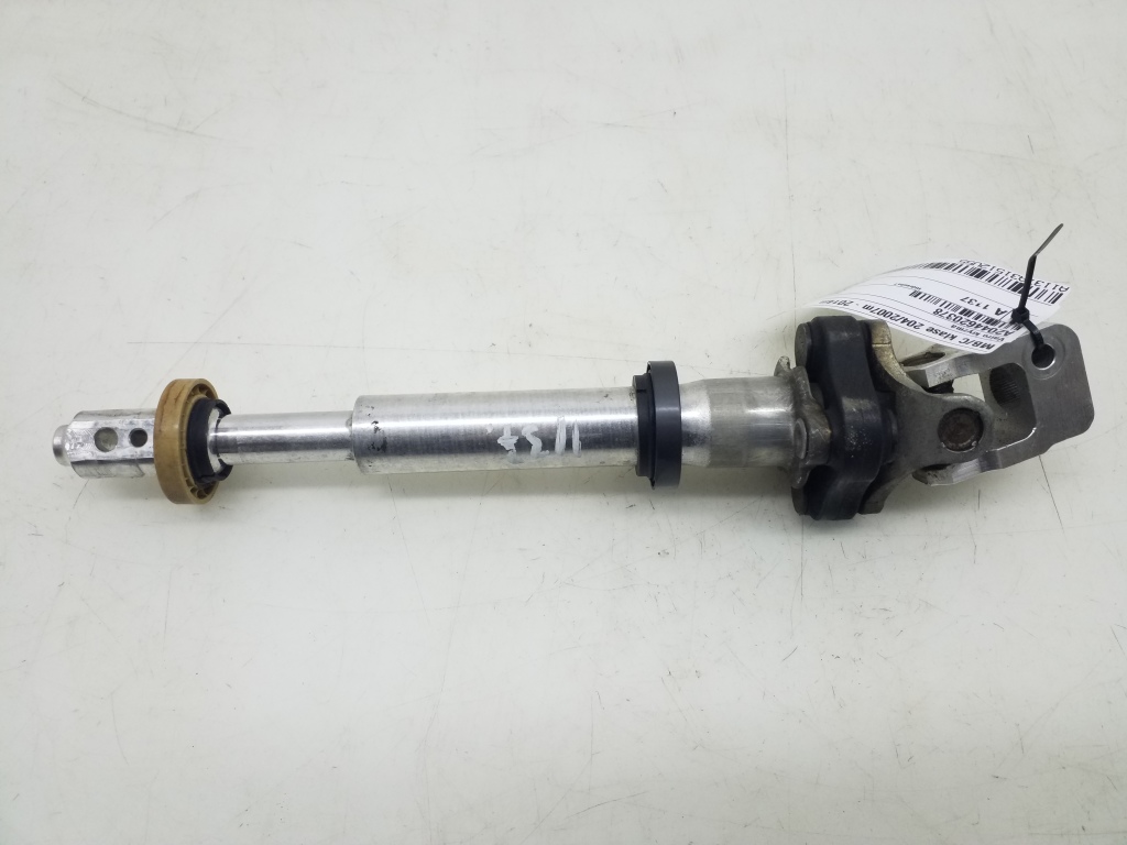 Used Mercedes Benz C-Class Steering wheel cross A2044620378