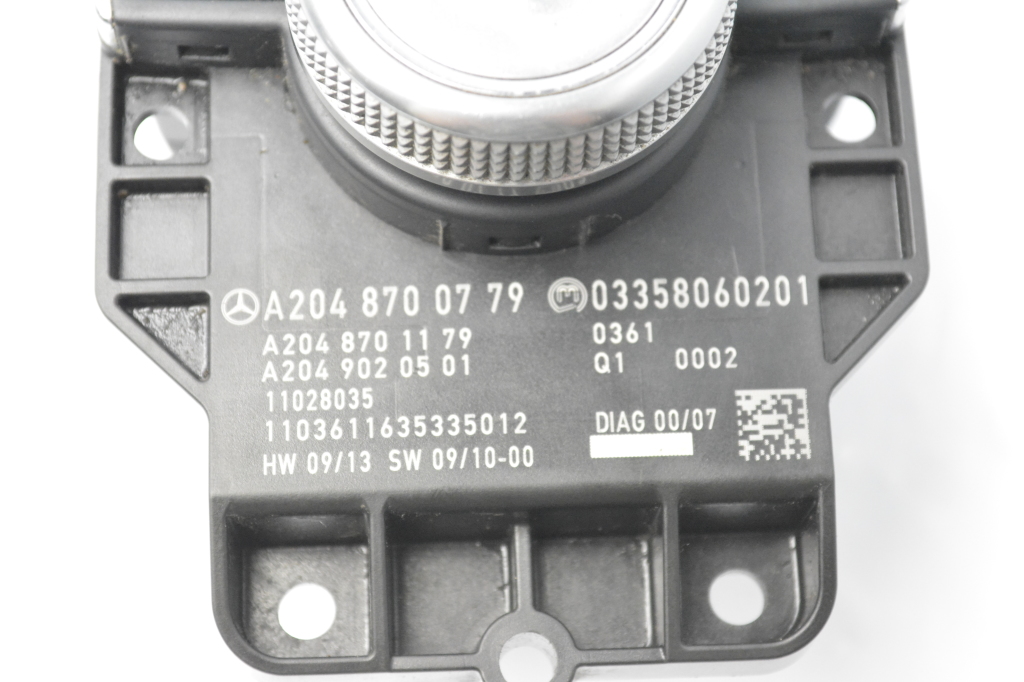 Used Mercedes Benz C-Class Switch and its parts A2048700779