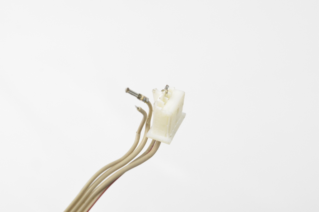 Used Mercedes Benz C-Class Switch and its parts A2048700779