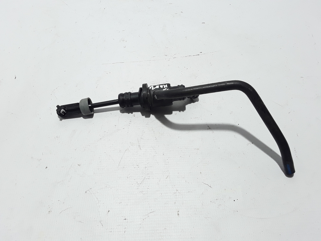 Used RENAULT Kadjar Clutch cylinder working 306104BA1A