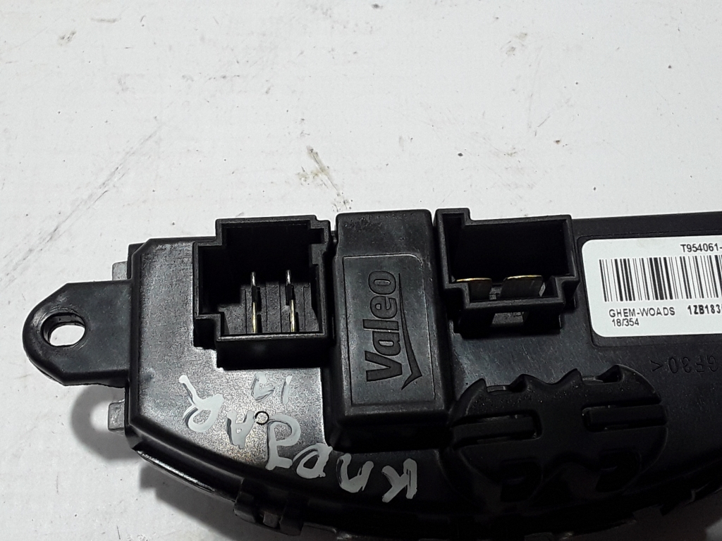 Used RENAULT Kadjar Cabin shoulder motor resistance 271505535R