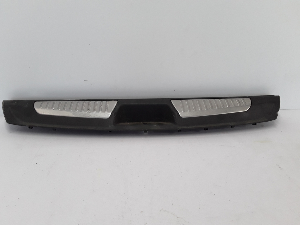 Used RENAULT Laguna Rear panel interior trim