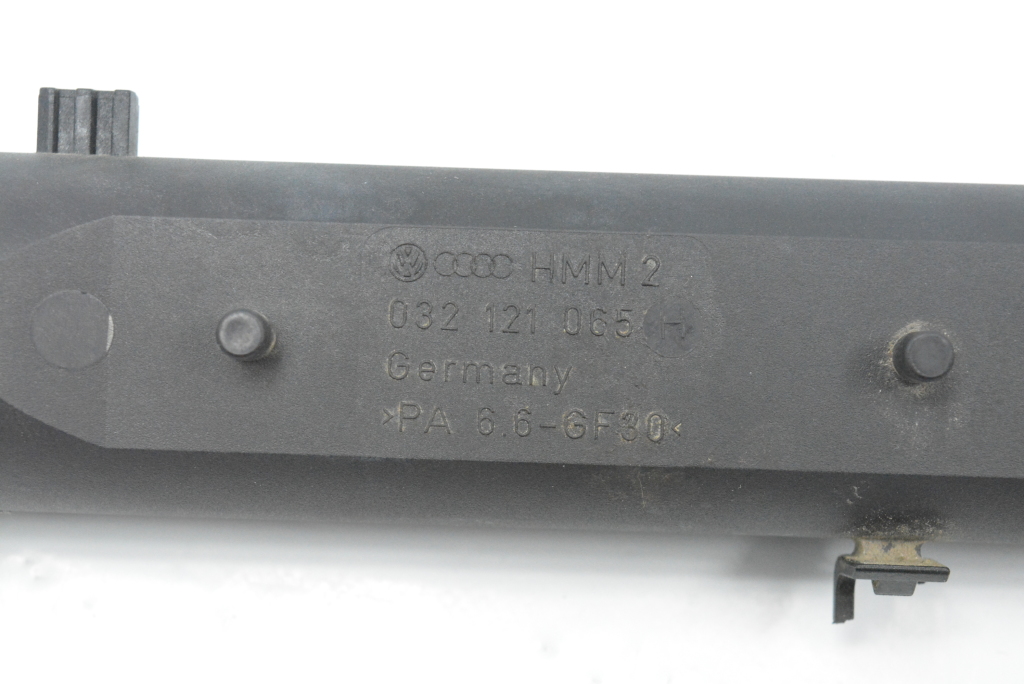 Used AUDI A3 Pipe 032121065H