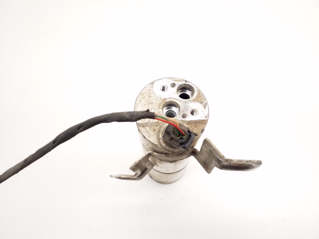 Used Mercedes Benz S-Class Conditioner expansion tank A2218300283