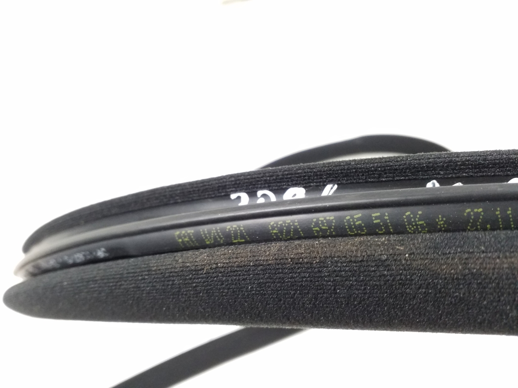 Used Mercedes Benz S-Class Front door sealing rubber A2216970551