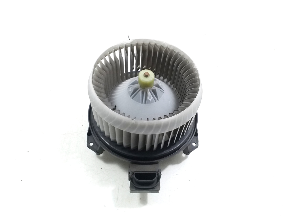 Naudotas TOYOTA Hilux Salono pečiaus varikliukas 8710302460