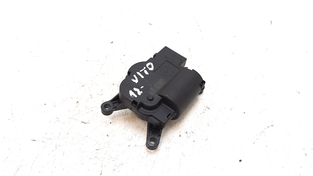Used Mercedes Benz Vito Interior shoulder valve motor