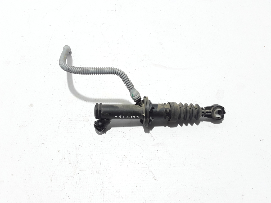 Used RENAULT Clio Clutch cylinder working 306100642R