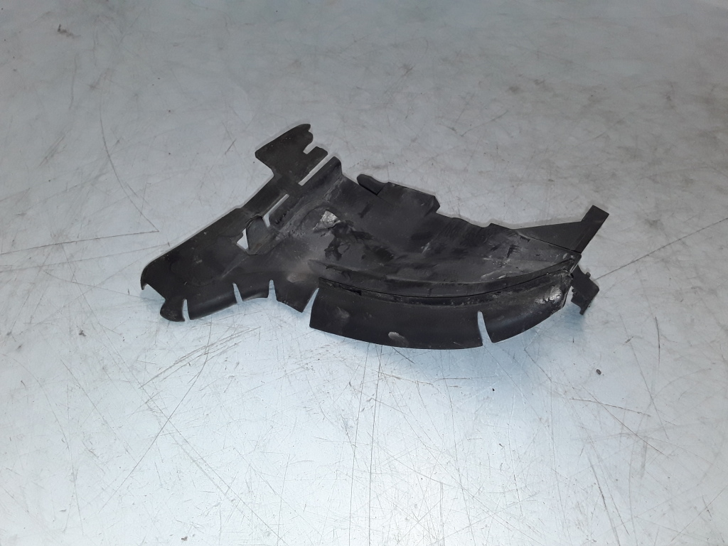 Used VOLVO S80 Air deflector cooling radiator 30796390