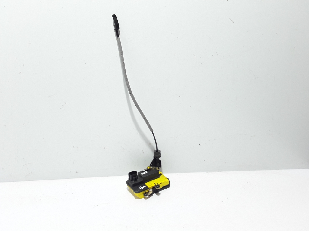 Naudotas VOLVO XC90 Priekinių durų užraktas 30699749