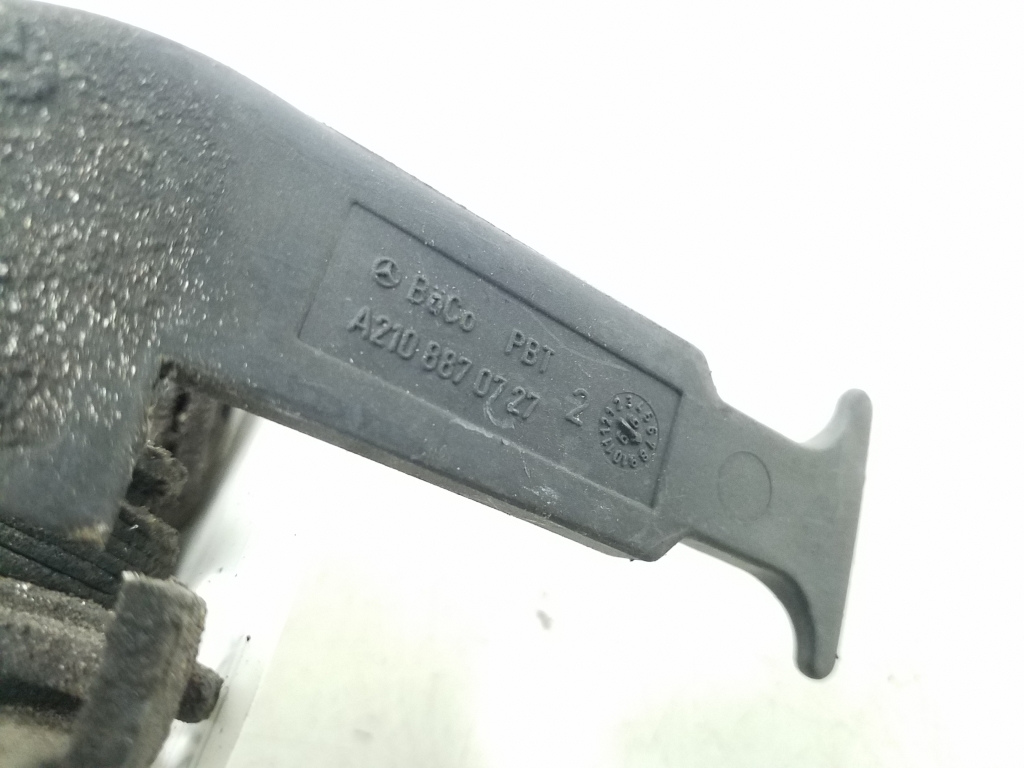 Used Mercedes Benz E-Class Engine cover lock A2028800464
