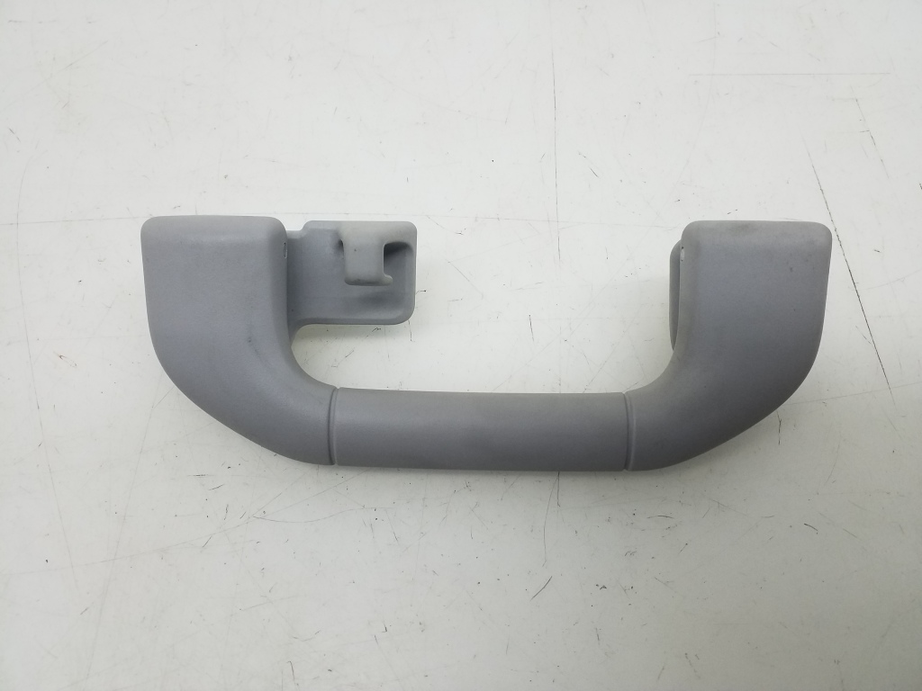 Naudotas Mercedes Benz C-Class Stogo vidinė rankenėlė A2048100151