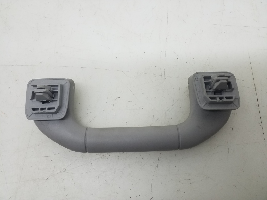 Used Mercedes Benz C-Class Roof inner handle A2048100051