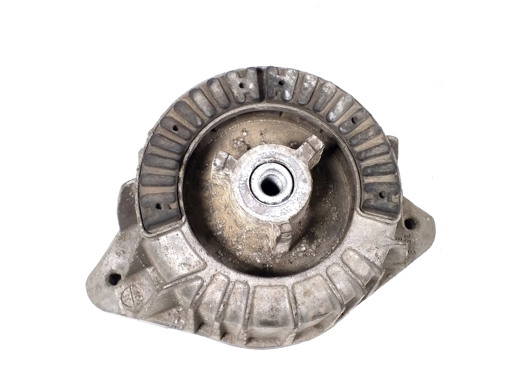 Used Mercedes Benz E-Class Engine cushion A2042402317