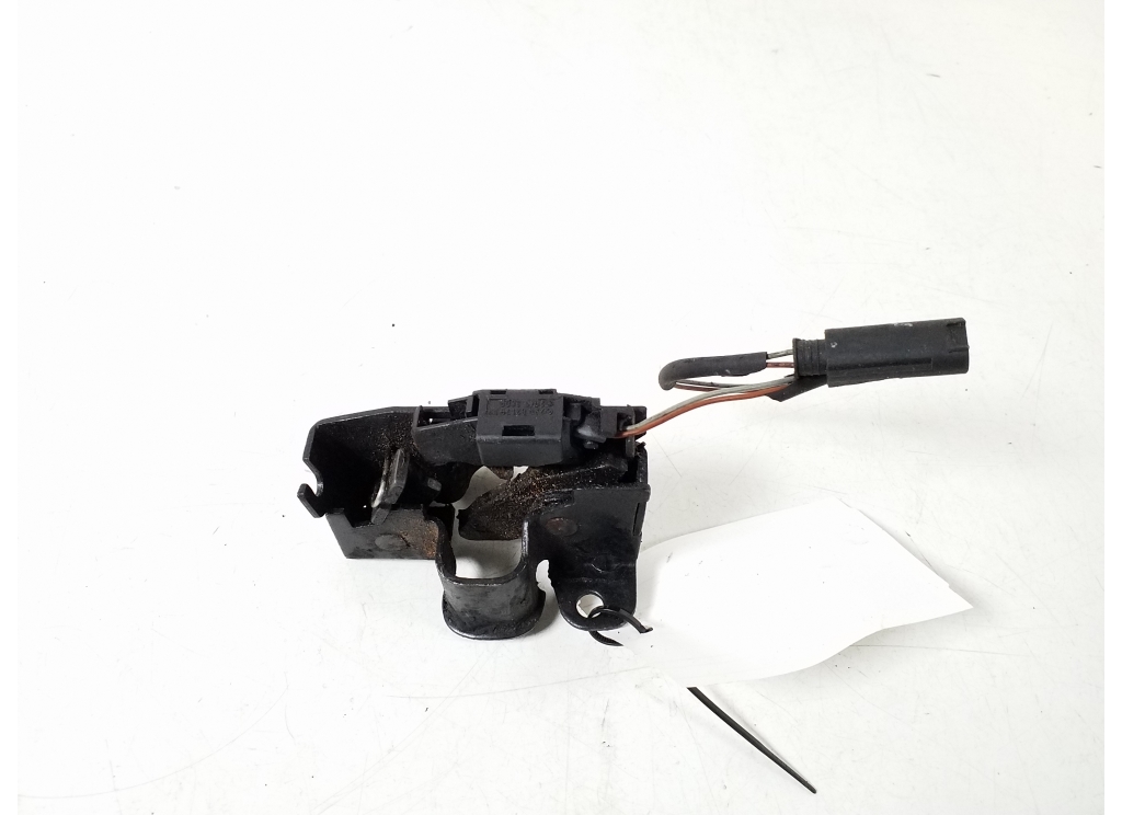 Used Mercedes Benz S-Class Engine cover lock A2208800160