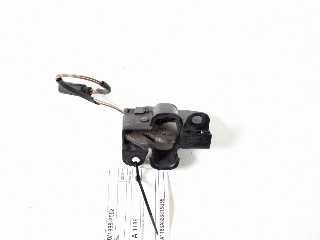 Used Mercedes Benz S-Class Engine cover lock A2208800160