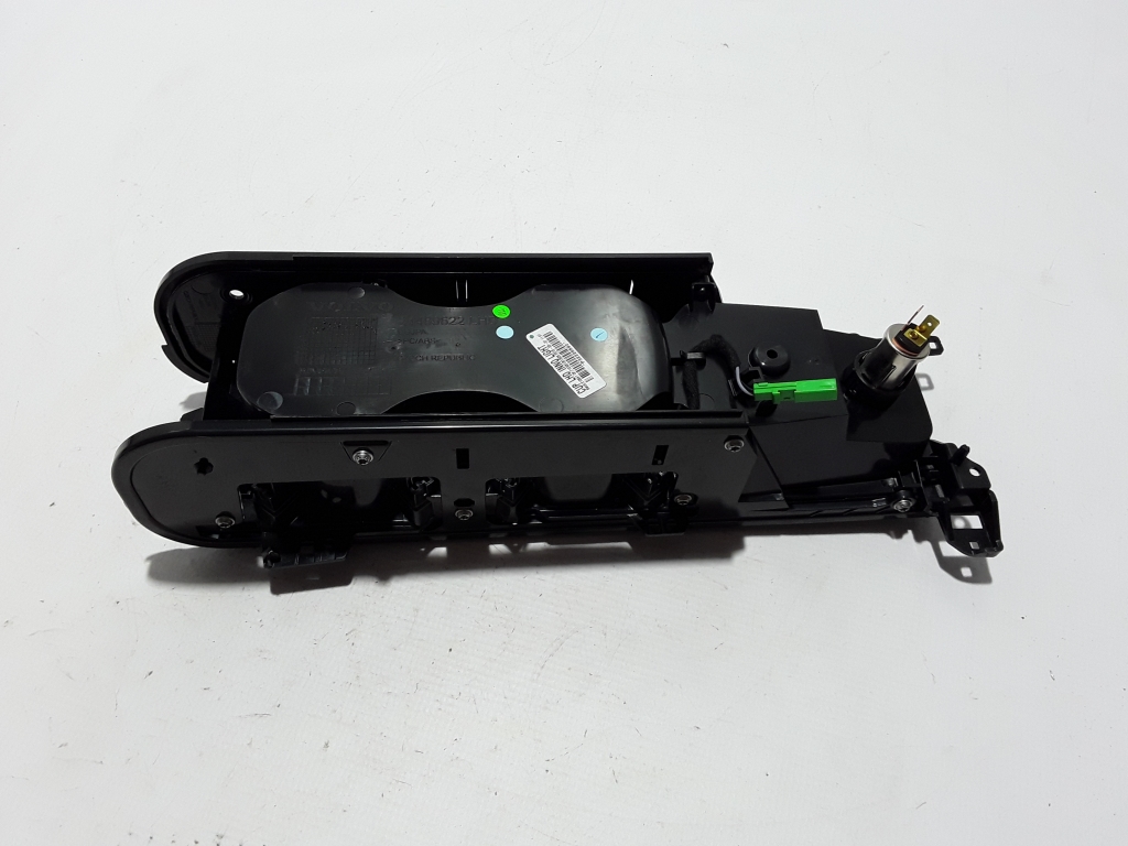 Used VOLVO XC60 Another detail of the interior console 31469622