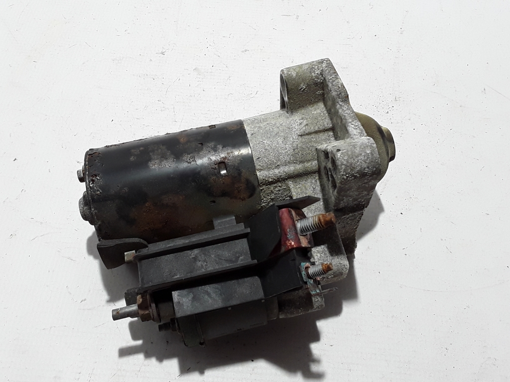 Naudotas RENAULT Megane Starteris 8200792969