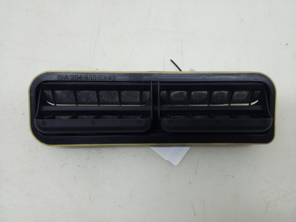 Used Mercedes Benz C-Class Rear wing ventilation grille A2048300342