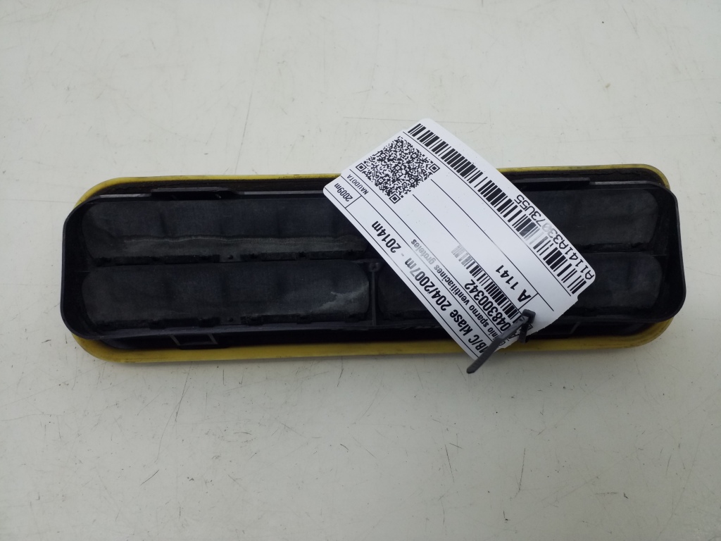Used Mercedes Benz C-Class Rear wing ventilation grille A2048300342