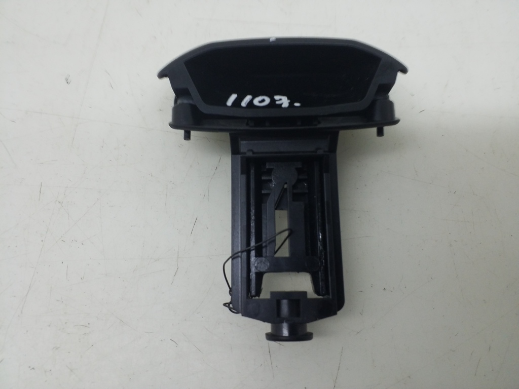 Used Mercedes Benz C-Class Handbrake handle A2044200177