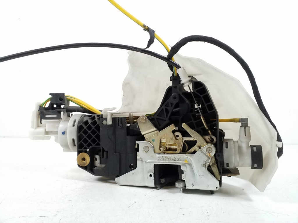 Naudotas Mercedes Benz S-Class Galinių šoninių durų užraktas A2207304235