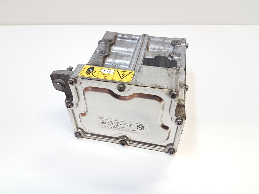 Used Mercedes Benz C-Class Engine heating element A0008350500