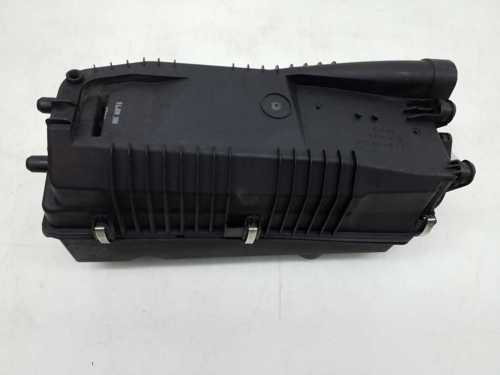 Naudotas Mercedes Benz C-Class Oro filtro korpusas A6460902001