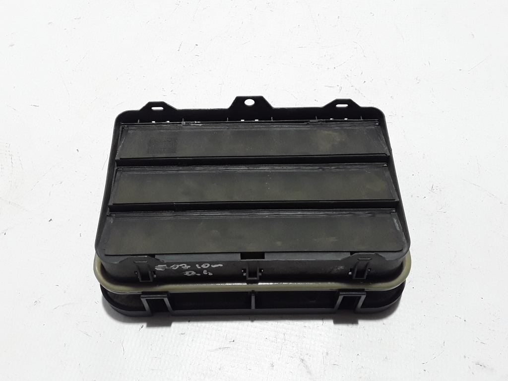 Used BMW 5 SERIES Rear wing ventilation grille 9122453